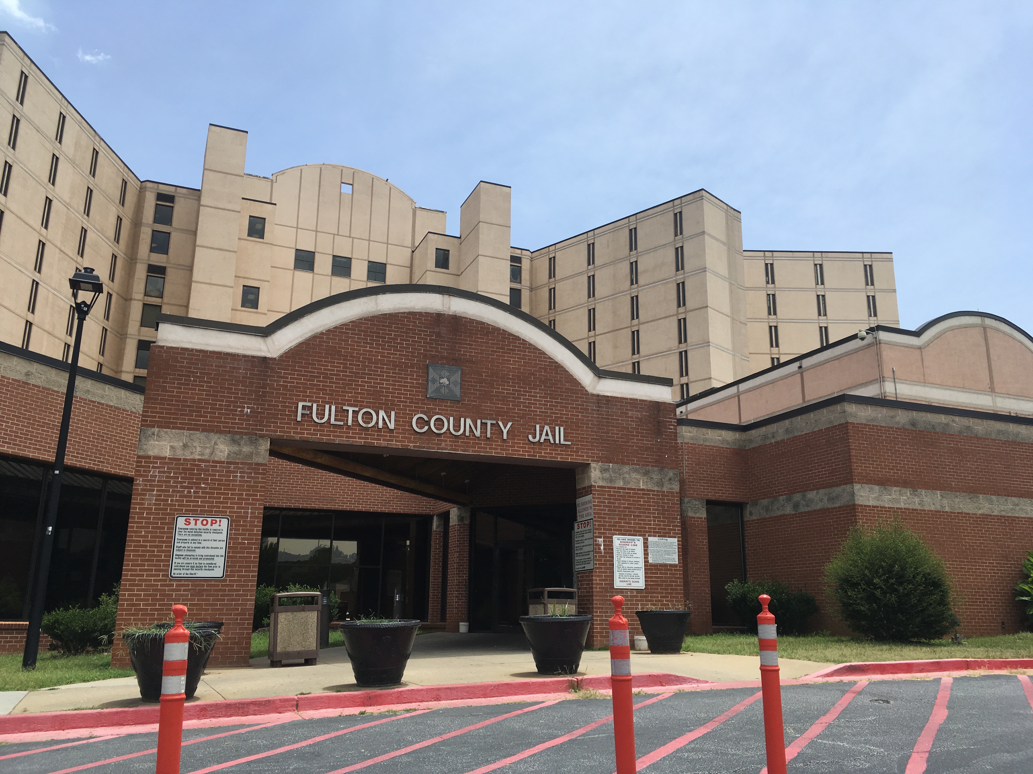 Contentious vote approves $1.1B plan to overhaul Fulton jail ...