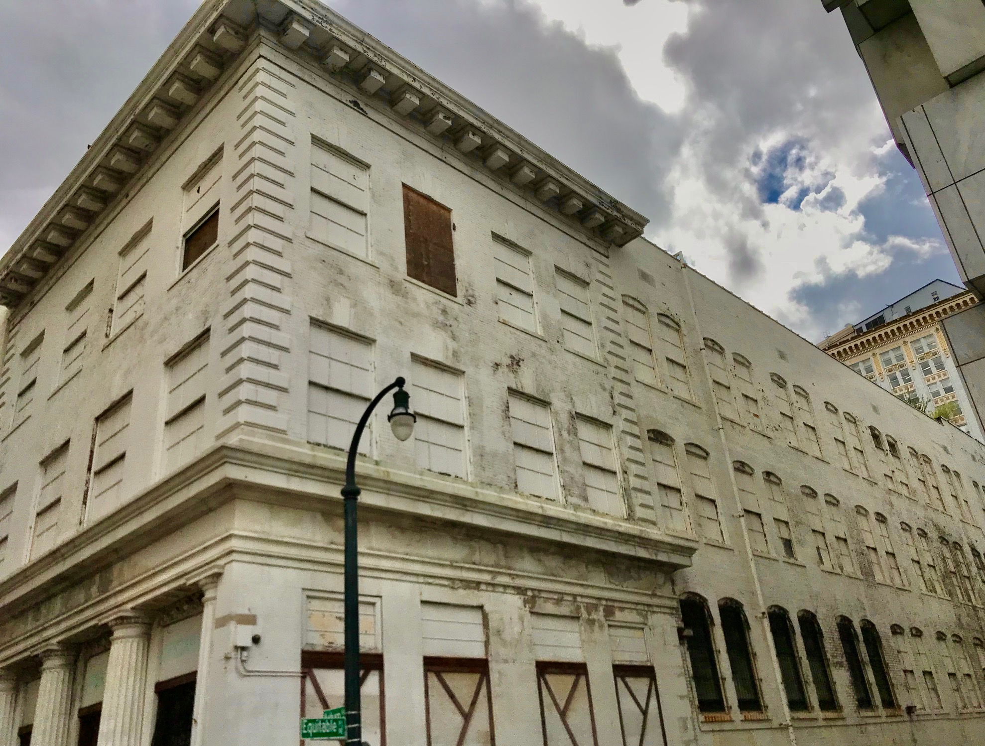 GSU to renovate two Bell buildings it once planned to demolish ...