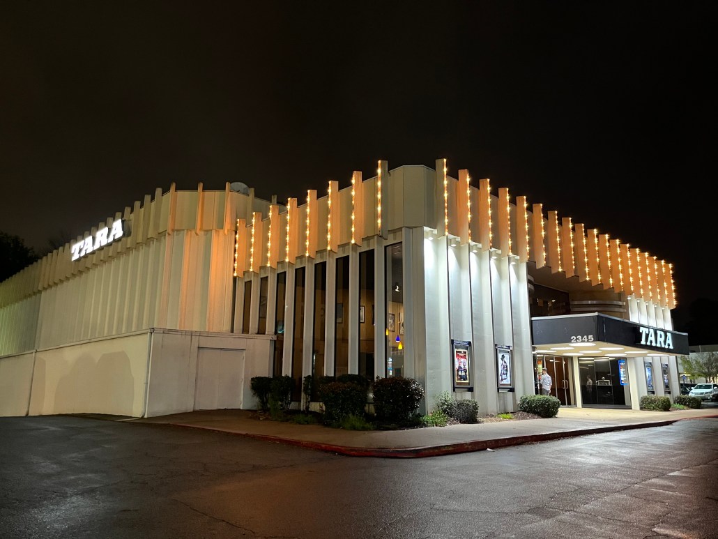 Plaza Theatre’s Chris Escobar reopening Tara cinema – SaportaReport