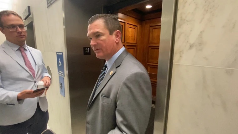 Too late for his party, Austin Scott throws his hat in the ring ...