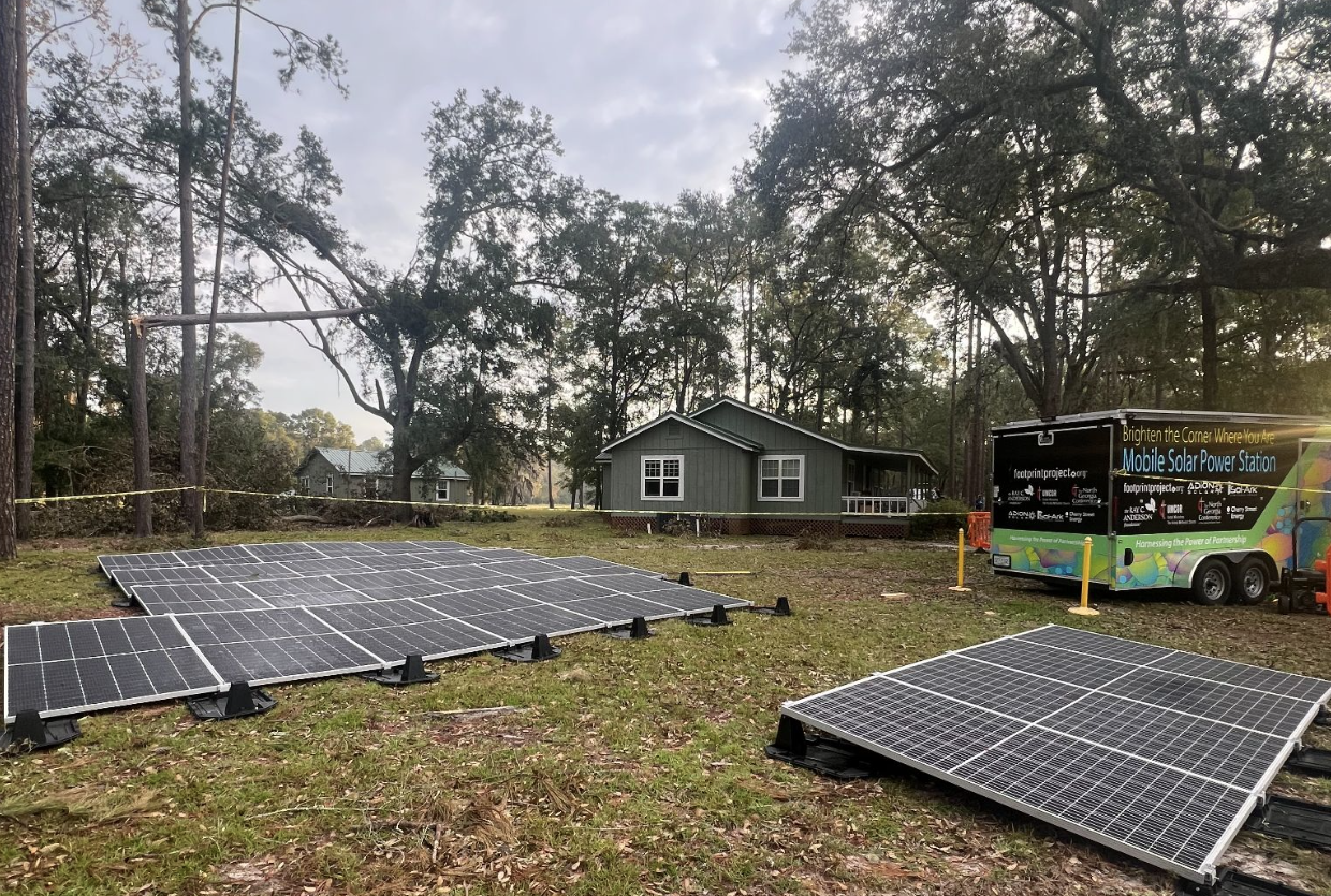 Mobile solar microgrid sees deployment amidst Hurricane Helene recovery ...